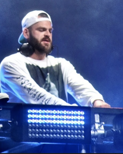 Alex Pall ’03: Smokes the music industry with The Chainsmokers – Tower